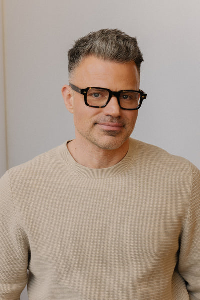 Jason Hoffman Makeup Artist Beauty Exec BTS | Day in the Life – Rose Inc